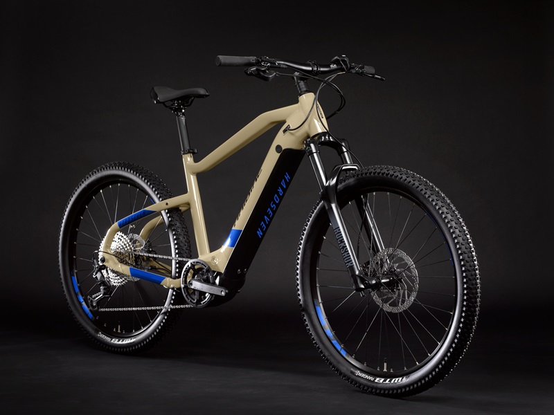 Peak eBikes : Electric bikes in the Peak District